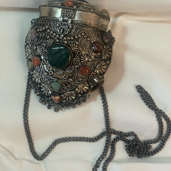 Bags | Vintage Ethnic Sajai Silver Tone Metal Purse With Natural Stones ...